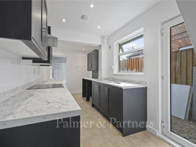 3 bedroom terraced house for rent in Rosebery Road, Ipswich, Suffolk, IP4
