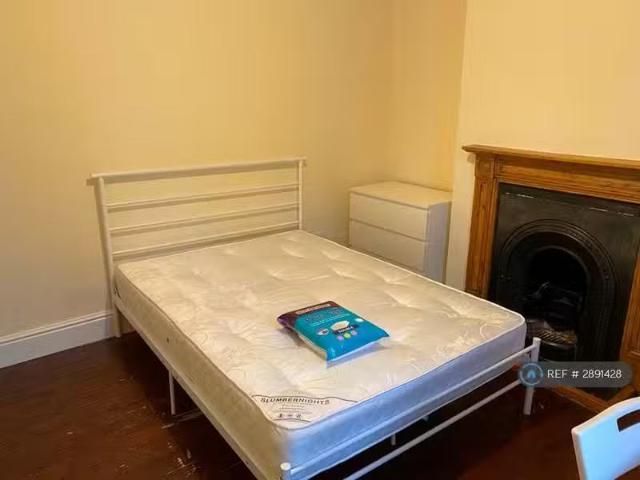 3 bedroom terraced house for rent in Ross Street, Cambridge, CB1