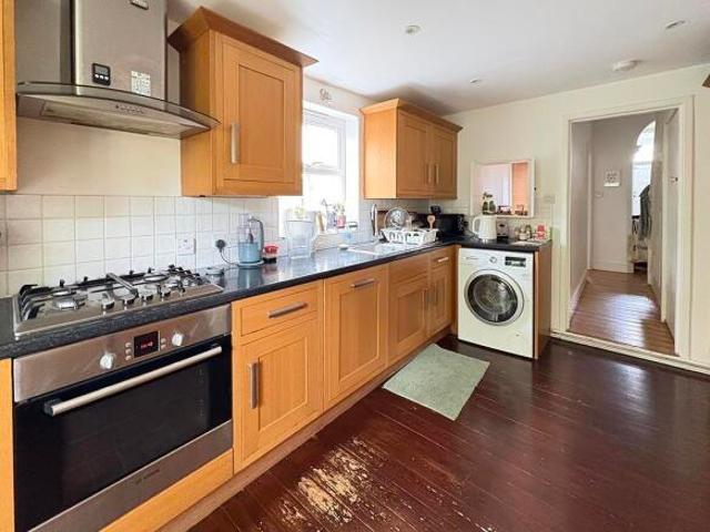 3 bedroom terraced house for rent in Ross Street, CB1