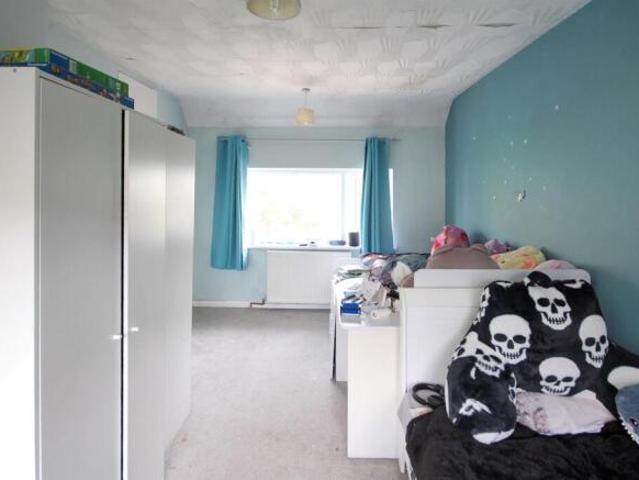 3 bedroom terraced house for rent in Ravenswood Drive, Brighton, BN2