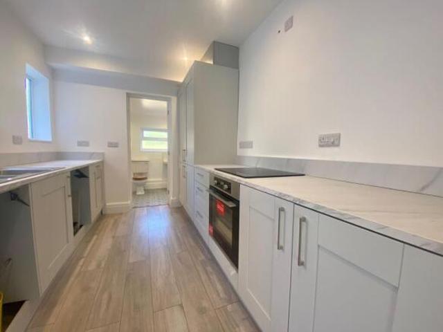 3 bedroom terraced house for rent in Randolph Road, Reading, RG1