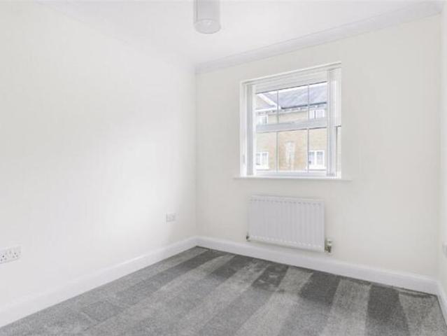 3 bedroom terraced house for rent in Reliance Way, Oxford, OX4