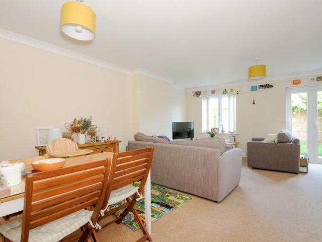 3 bedroom terraced house for rent in Reliance Way, Oxford, Oxfordshire, OX4