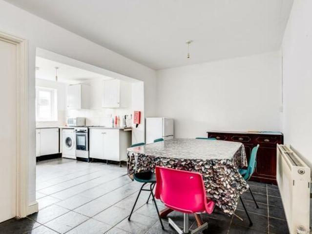 3 bedroom terraced house for rent in Ridgefield Road, East Oxford, OX4