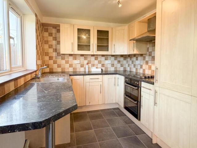 3 bedroom terraced house for rent in Risinghurst Headington, OX3