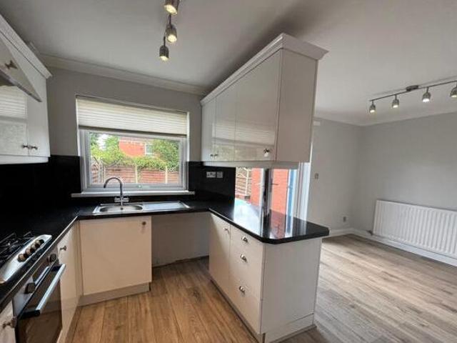3 Bedroom Terraced House For Rent In Rubery, Birmingham