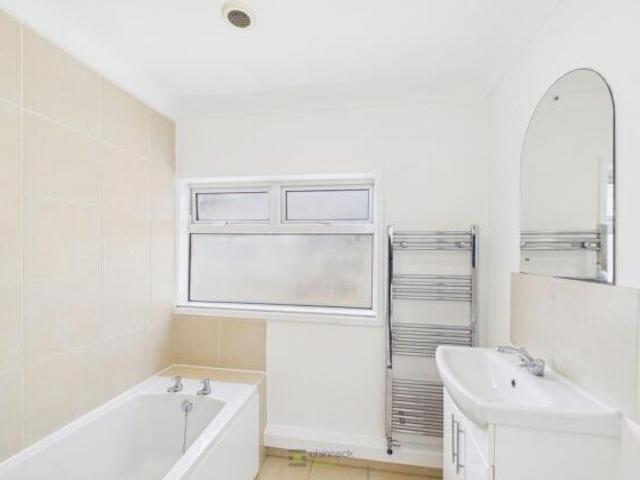 3 bedroom terraced house for rent in Rugby Road, Southsea, PO5