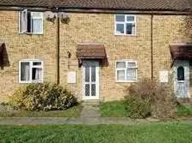 3 bedroom terraced house for rent in Runcie Place, Canterbury.
