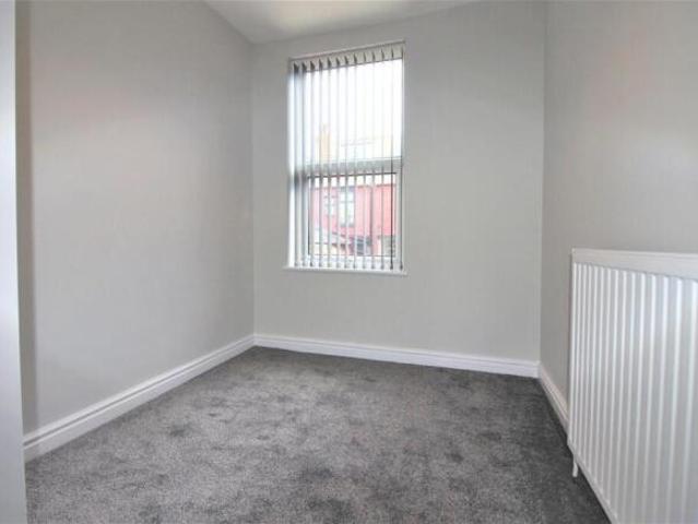 3 bedroom terraced house for rent in Woodhead Road, Sheffield, S2
