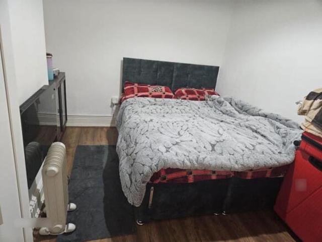 3 bedroom terraced house for rent in water street, Manchester, M9