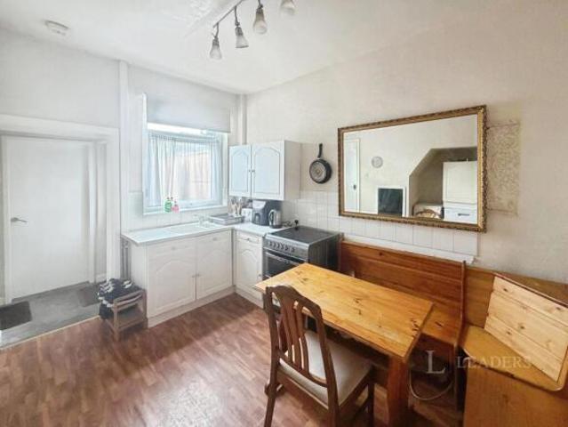 3 bedroom terraced house for rent in Wade Street, Sheffield, South Yorkshire, S4