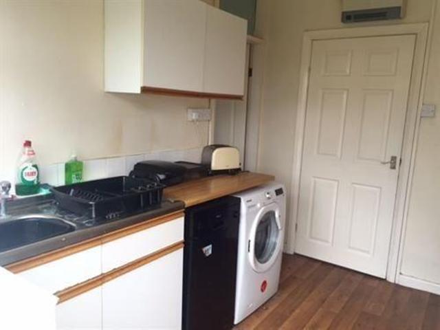 3 bedroom terraced house for rent in Wanstead Grove, Birmingham, B44