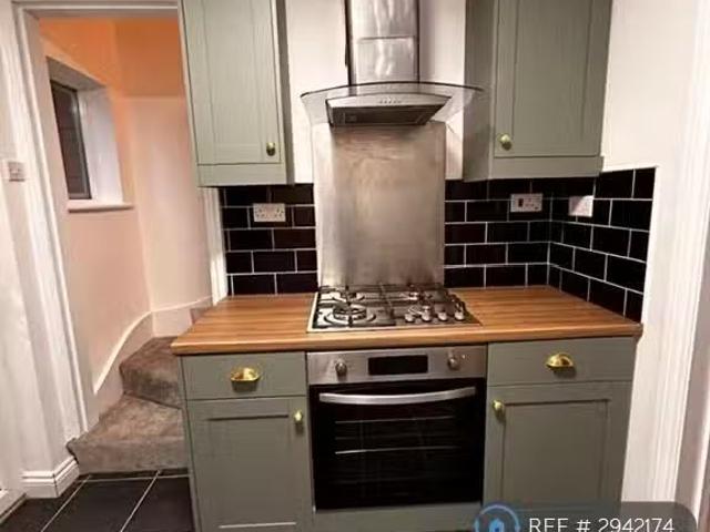 3 bedroom terraced house for rent in Wasdale Road, Northfield.