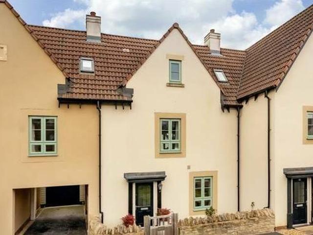 3 bedroom terraced house for rent in Weavers Way Chipping Sodbury Bristol BS37