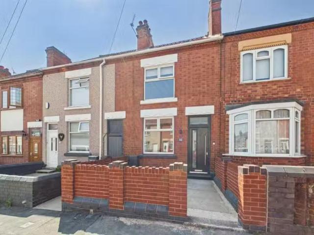 3 bedroom terraced house for rent in Webb Street, Nuneaton, CV10
