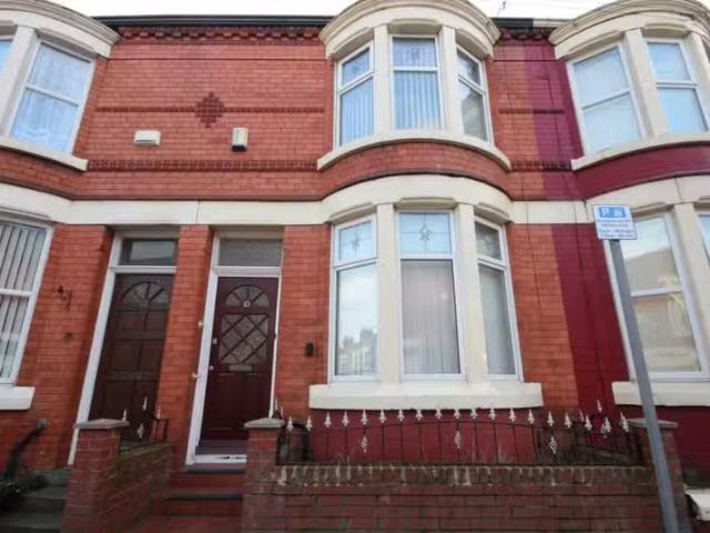 3 bedroom terraced house for rent in Wellbrow Road, Walton, Li.