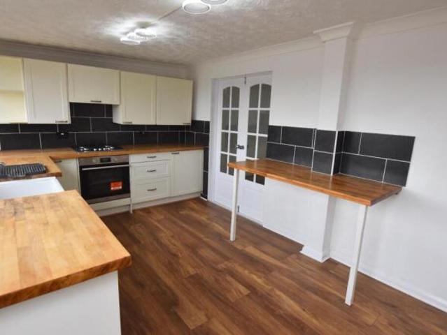 3 bedroom terraced house for rent in Wendover Rise, Allelsey Park, Coventry, CV5 Available Mid August, CV5
