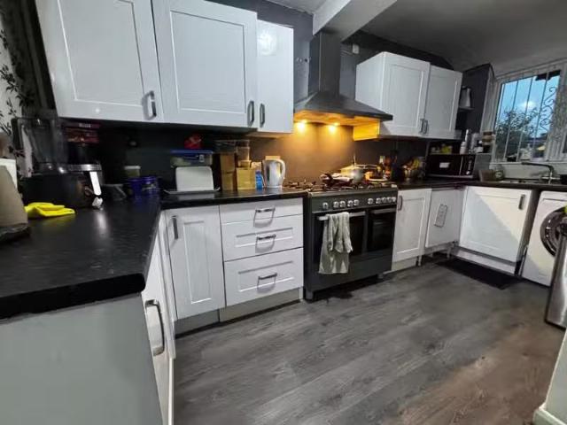 3 bedroom terraced house for rent in West Boulevard, B32