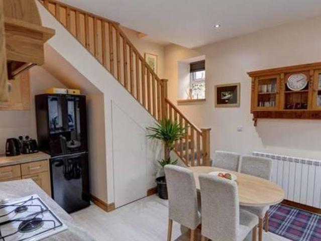 3 bedroom terraced house for rent in West Lane Embsay BD23