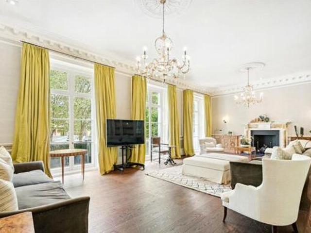 3 Bedroom Terraced House For Rent In Westminster