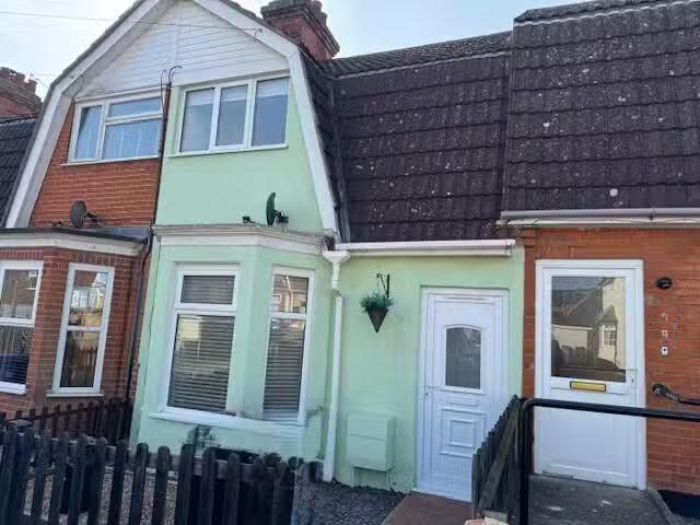 3 bedroom terraced house for rent in Westbourne Road, Off Norw.
