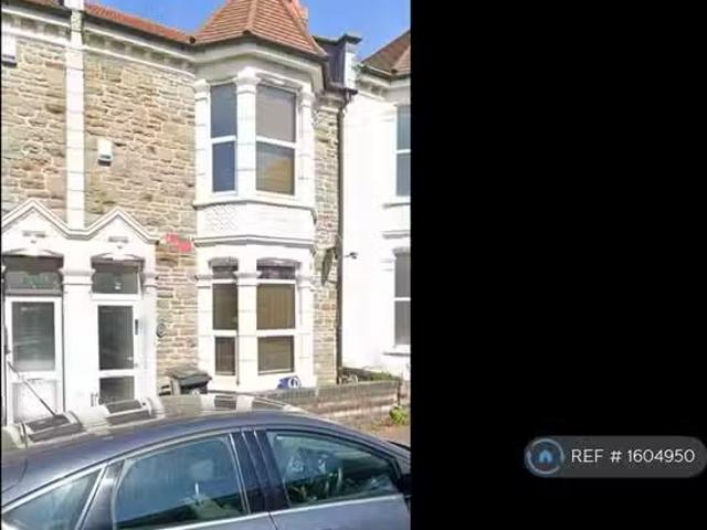 3 bedroom terraced house for rent in Westbourne Road, Easton.