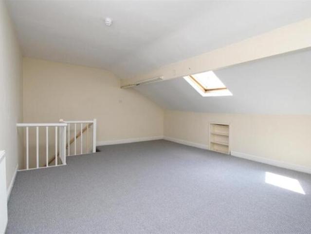 3 bedroom terraced house for rent in Westcroft Road, Bradford, BD7
