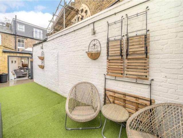 3 bedroom terraced house for rent in Westfields Avenue, Barnes, SW13