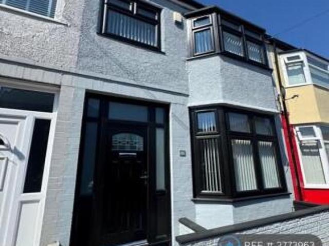 3 bedroom terraced house for rent in Wharncliffe Road, Liverpool, L13