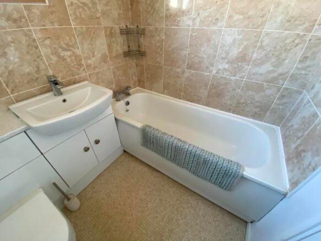 3 bedroom terraced house for rent in Wharnecliffe Gardens, Bristol, BS14