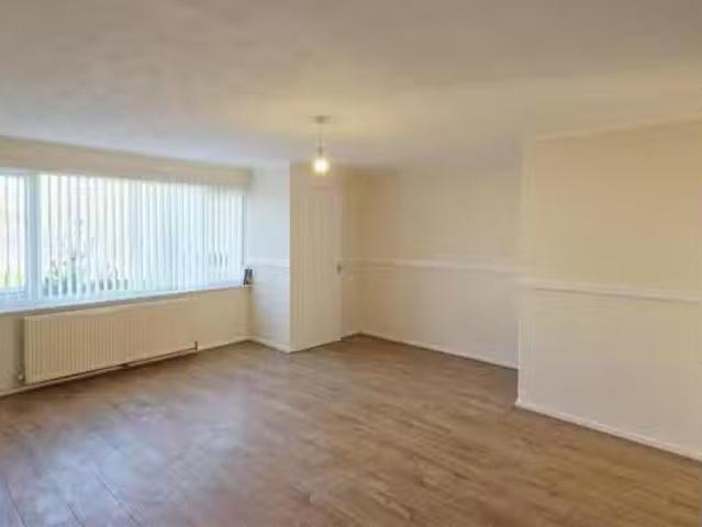 3 bedroom terraced house for rent in Wharton Gardens, Winsford.