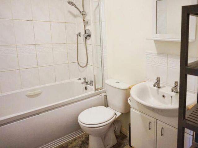 3 bedroom terraced house for rent in Willowbrook Gardens, St Mellons, Cardiff, CF3