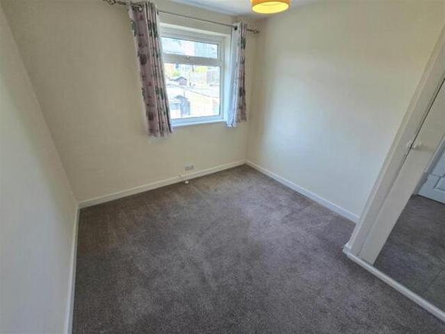 3 bedroom terraced house for rent in Willis Road, Bristol, BS15