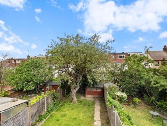 3 bedroom terraced house for rent in Wilmot Road, West Green, N17