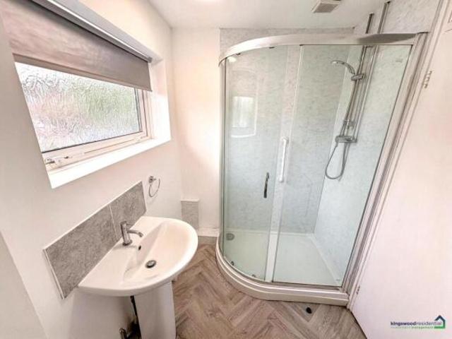 3 bedroom terraced house for rent in Wingbourne Walk, Bulwell, Nottingham, NG6 8DT, NG6