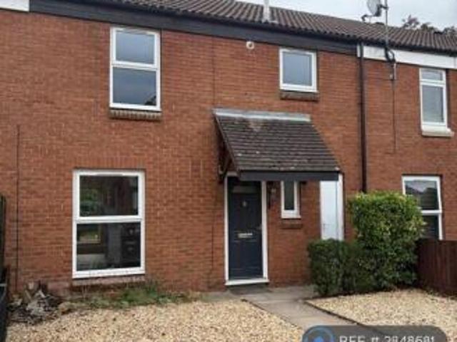 3 bedroom terraced house for rent in Windflower Place, Northampton, NN3