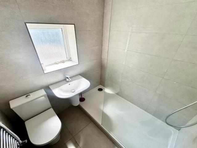 3 bedroom terraced house for rent in Winifred Avenue, CV5