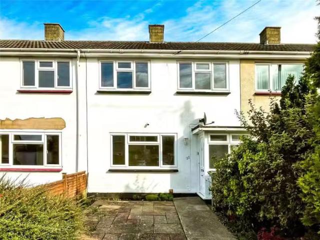 3 bedroom terraced house for rent in Winscombe Court, Frome, B.