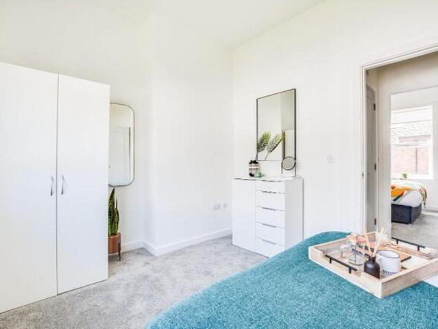 3 bedroom terraced house for rent in Wynnstay Street, Liverpool, Merseyside, L8
