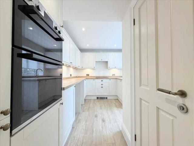 3 bedroom terraced house for rent in Townsend Avenue, Plymouth, PL2