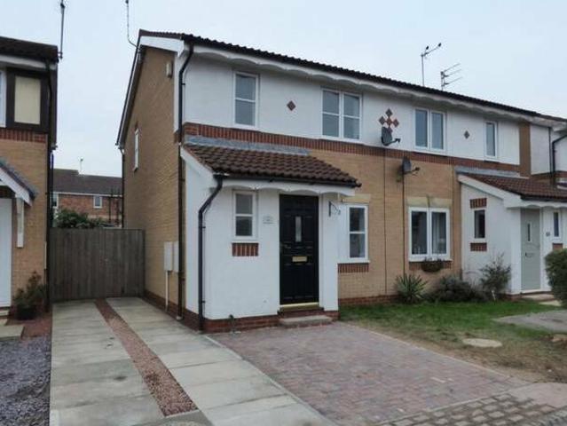 3 bedroom terraced house for rent in Tattershall Drive Beverley HU17 0NE HU17