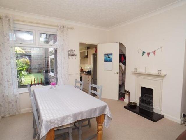 3 bedroom terraced house for rent in Tadcaster Road, Woodseats, Sheffield, S8