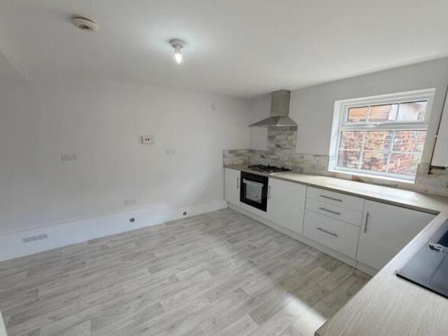 4 bedroom terraced house for rent in Talbot Place, Sheffield, S2