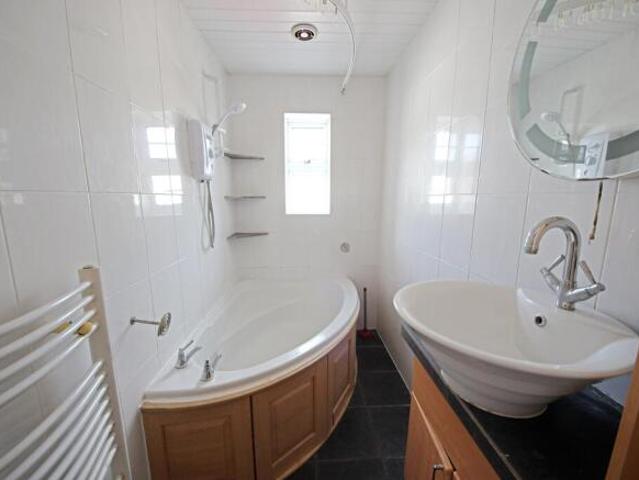 3 bedroom terraced house for rent in Tamworth Road, Bournemouth, BH7