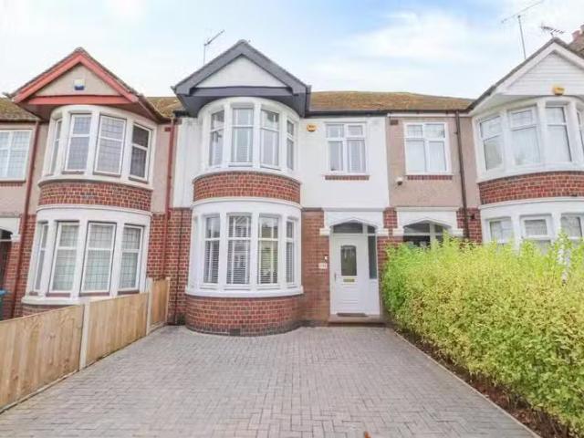 3 bedroom terraced house for rent in Tennyson Road, Wyken, Cov.