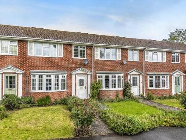 3 bedroom terraced house for rent in Thatcham Berkshire RG19