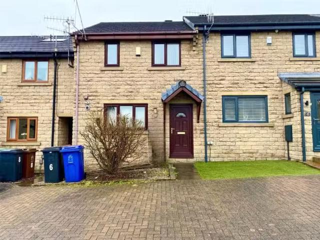 3 bedroom terraced house for rent in The Cooperage, Oswaldtwis.