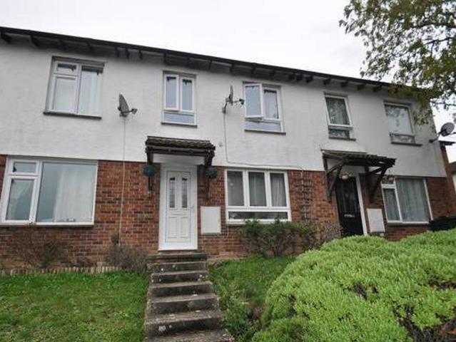 3 bedroom terraced house for rent in The Copse Ashford TN23