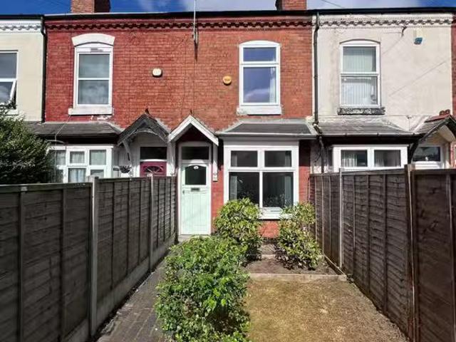 3 bedroom terraced house for rent in The Limes, Daisy Road, Bi.