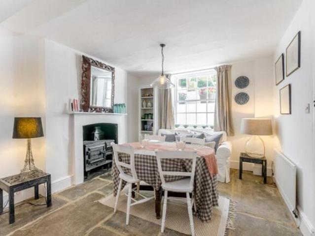 3 bedroom terraced house for rent in Theberton Street, Angel, London, N1